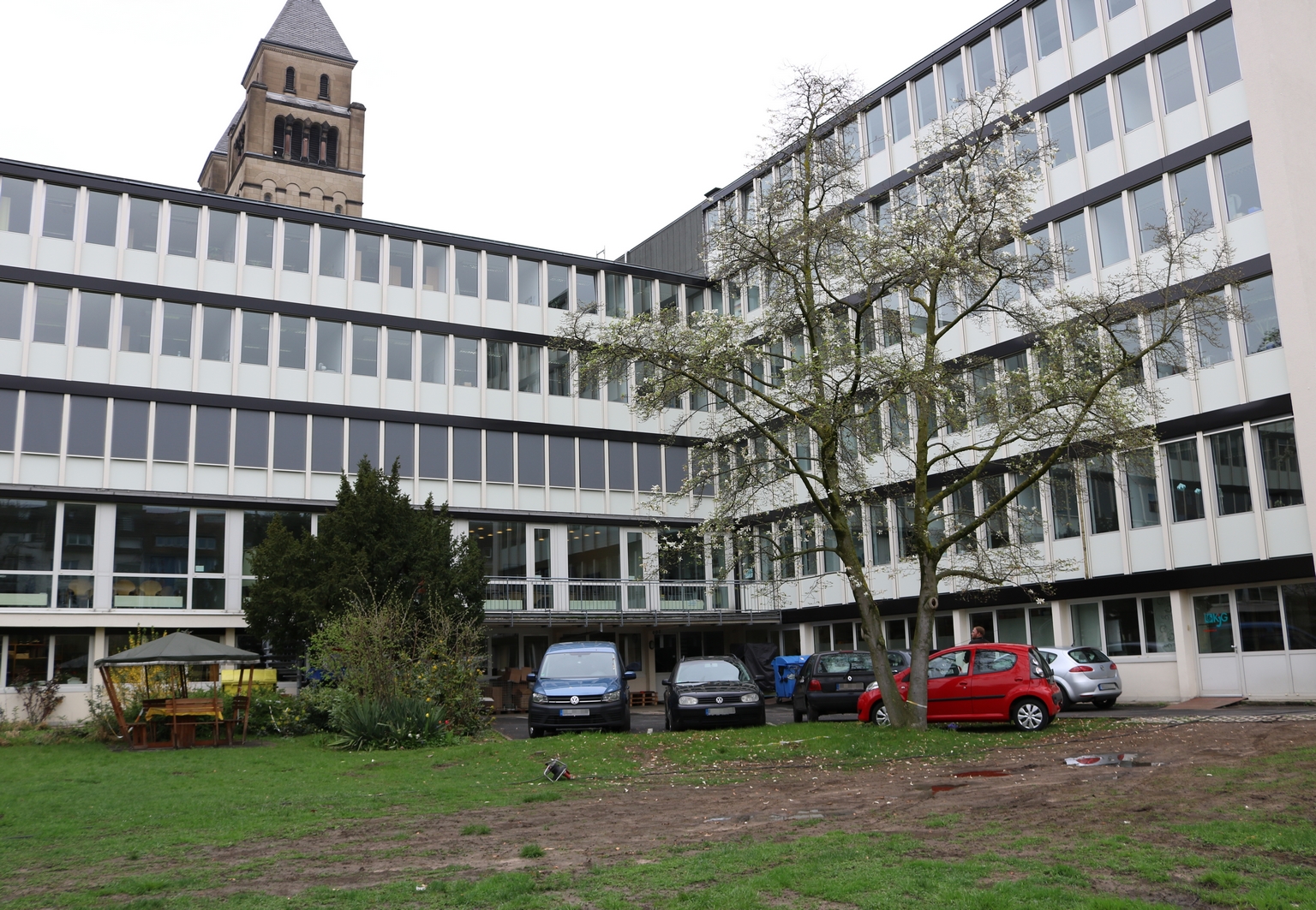 Herausforderungen annehmen - LAMEKO GmbH